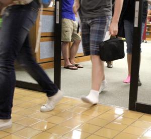 Shoeless students make statement at SISD | News | seguingazette.com
