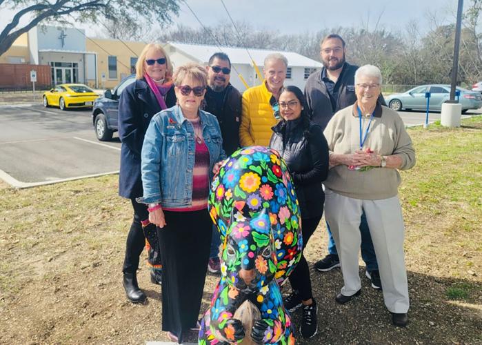 Seguin unveils artsy squirrel in beautification project | News ...