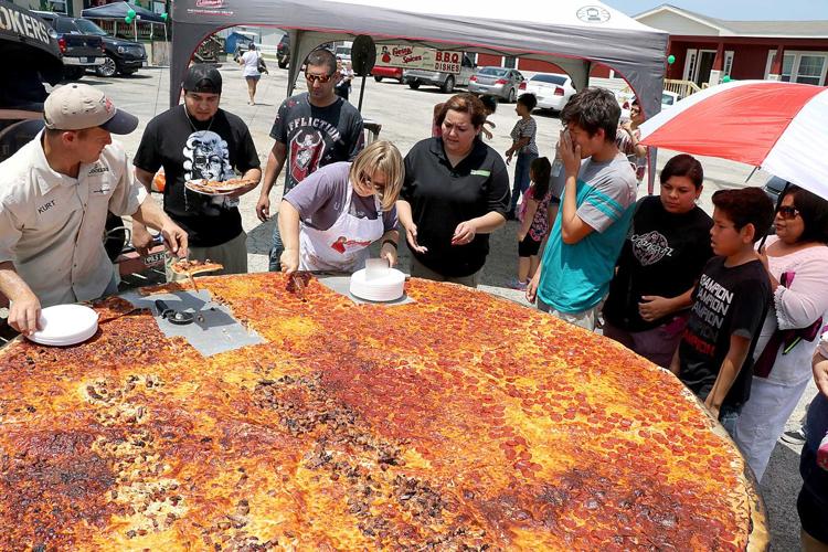 Giant pizza cooked in Seguin may be world’s largest | News ...