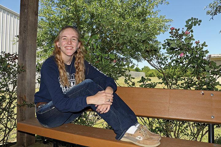 Lifegate grad lives to help others | News | seguingazette.com