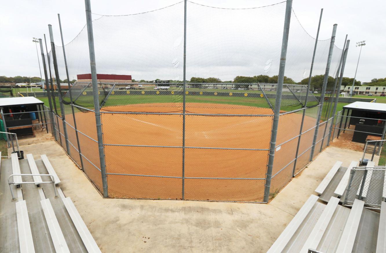 Seguin ISD selects contractor for baseball/softball complex project ...
