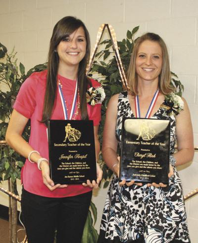 SISD hands out top teacher hardware | News | seguingazette.com