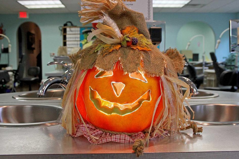 Pumpkin Decorating Contest | Multimedia | seguingazette.com