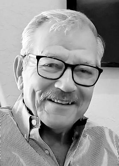 Eugene Edward Brietzke | Obituaries | seguingazette.com