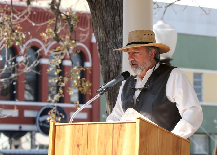 Community raises glass to Texas independence | News | seguingazette.com