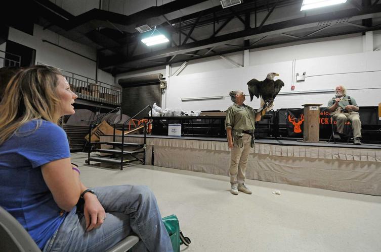 Birds of Prey at Buck Fever in Seguin | Multimedia | seguingazette.com
