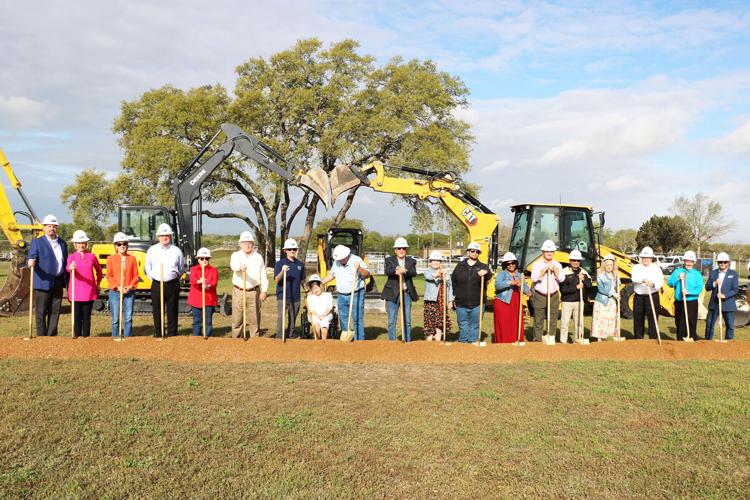 City of Seguin breaks ground on wastewater treatment plant expansion | News | seguingazette.com