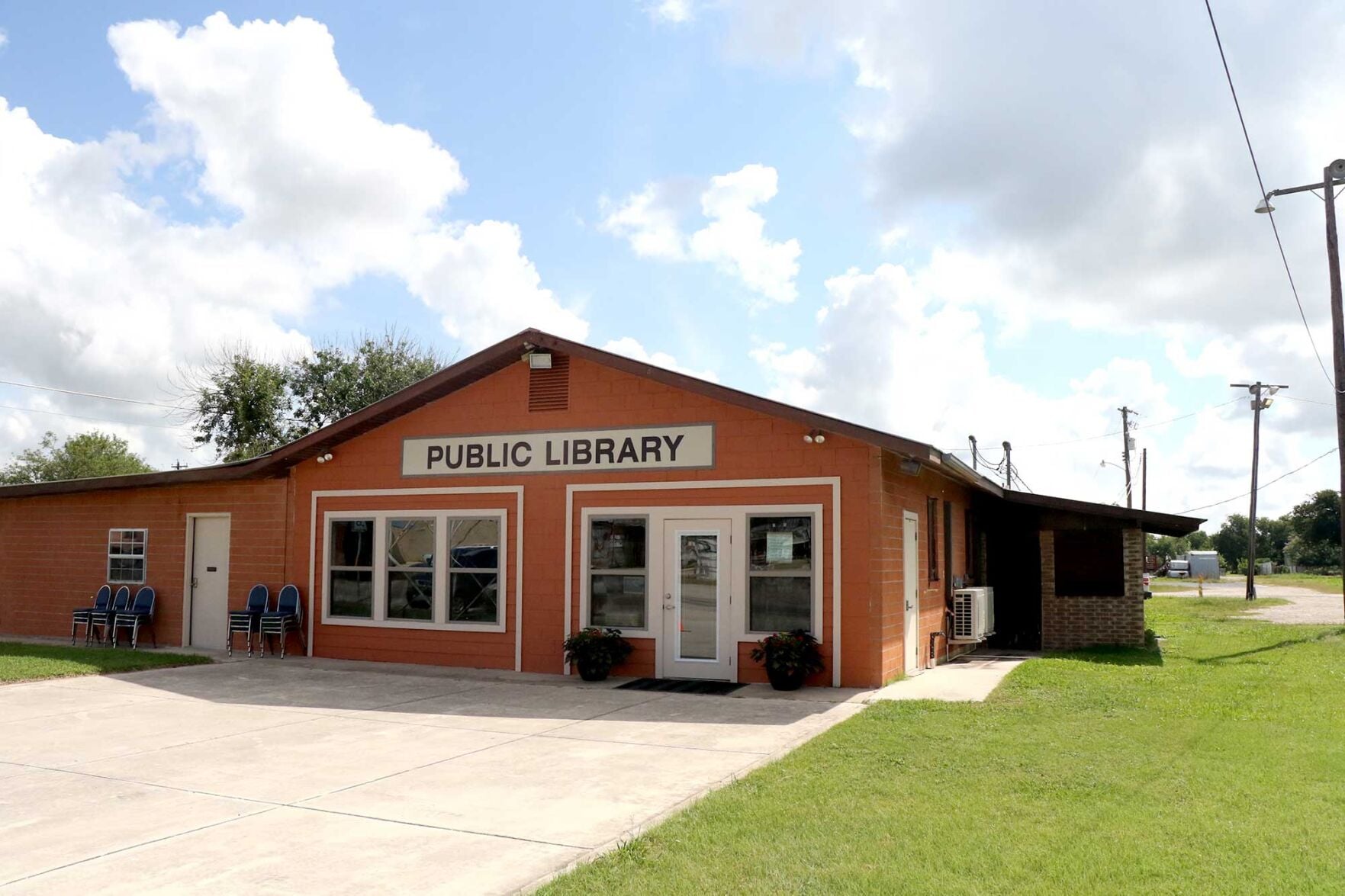 OUR VOICE: Summer reading beneficial to students | Editorials ...