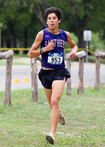 7 Panther runners qualify for regionals | Sports | seguingazette.com