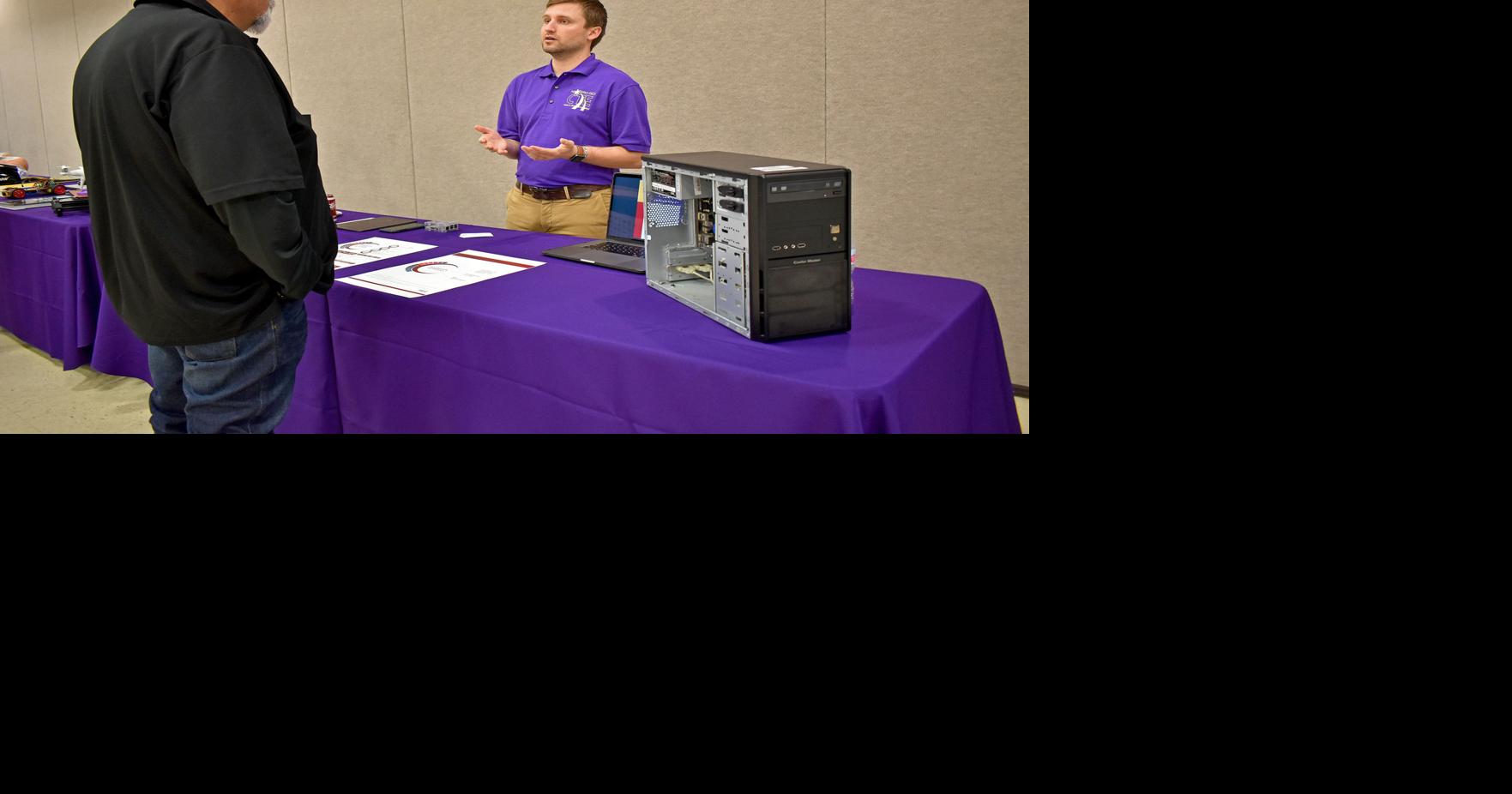 Showcase puts CTE classes in spotlight | News | seguingazette.com