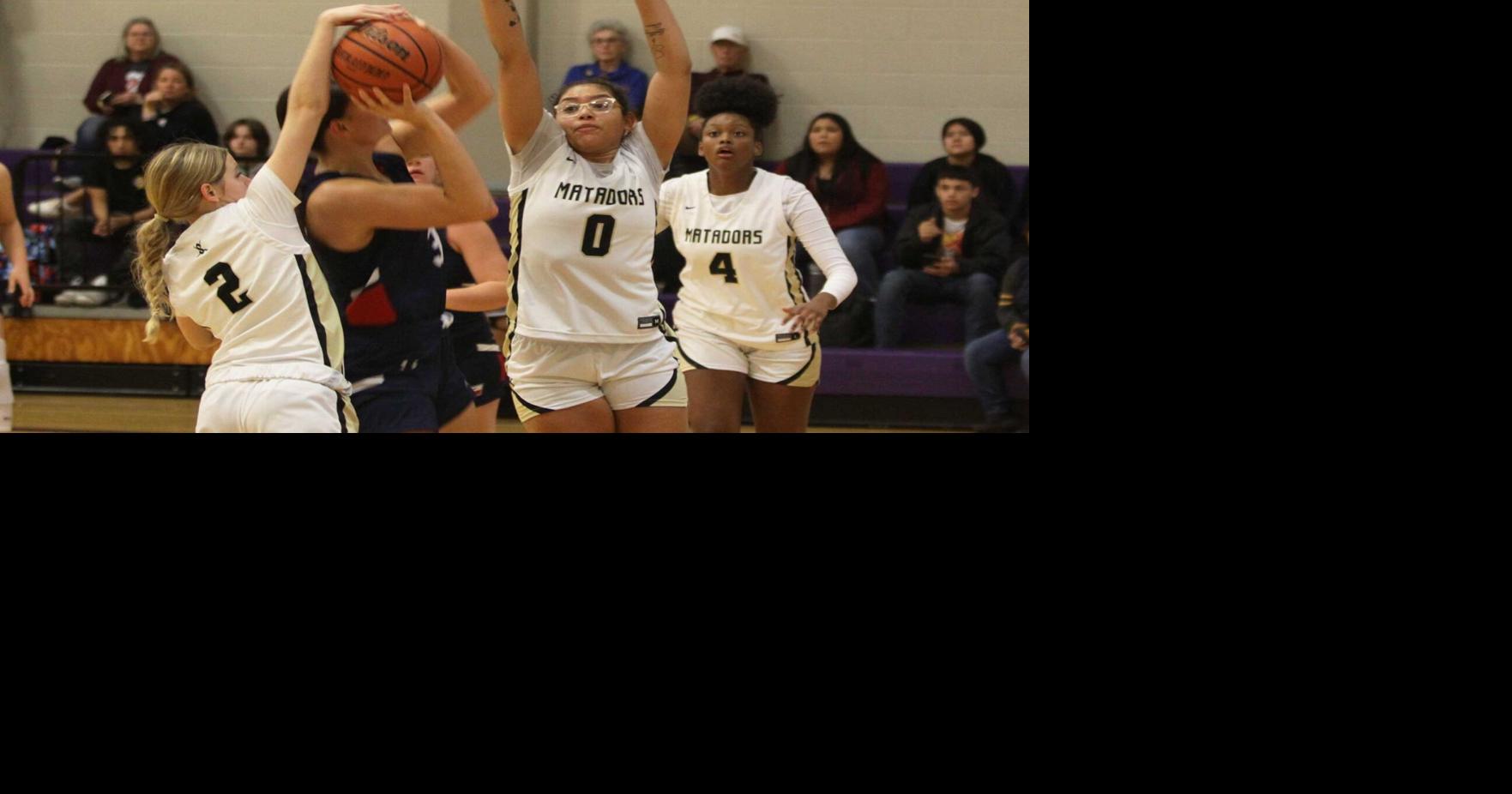 Seguin falls to Wimberley 69-29, secures spot in bronze bracket ...