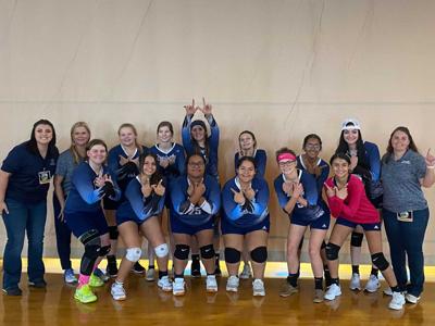 Falcons battle for state championship | Sports | seguingazette.com