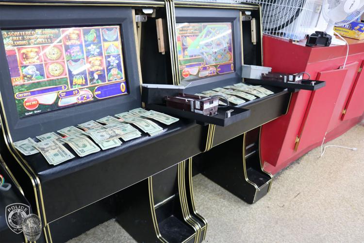 PD: Gambling ring busted, 9 jailed | News | seguingazette.com