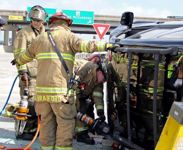 Police: Car speeds off after wreck in Seguin | News | seguingazette.com