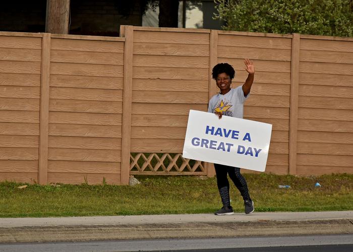 Church offers drive-thru prayers, encouragement | News | seguingazette.com