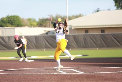 TLU Bulldog pitchers earn SCAC honors | Sports | seguingazette.com