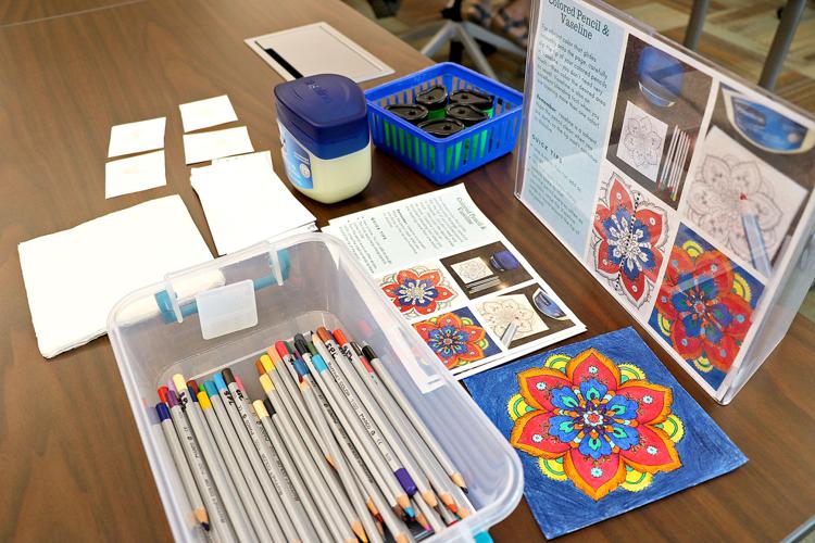 Coloring not child’s play at seasonal event | News | seguingazette.com