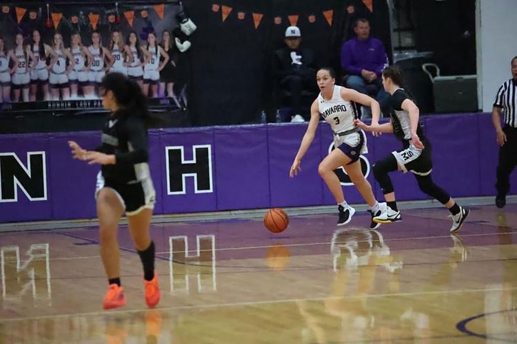 Navarro secures silver in home tournament | Sports | seguingazette.com