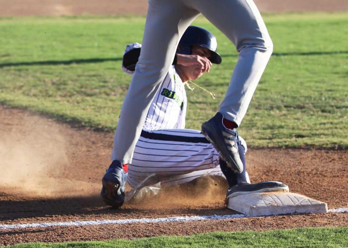 Seguin defends home 12-10 over Cane Cutters | Sports | seguingazette.com