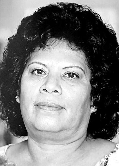 Adelfa Martinez Chabolla | Obituaries | seguingazette.com