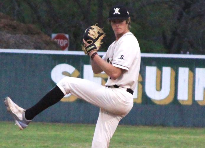 Matadors collect first district victory, defeat Wagner 5-2 | Sports ...