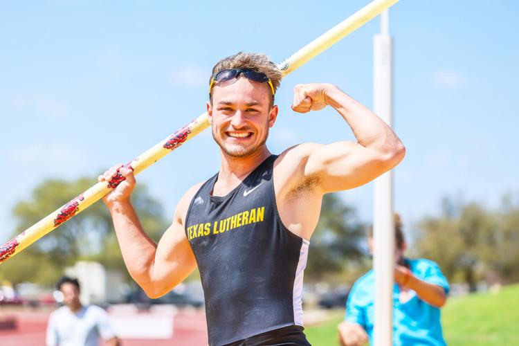 TLU women’s and men’s track and field teams compete at D3 Challenge ...