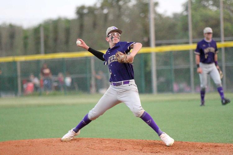 Panthers sweep Sandcrabs for Area Championship | Sports | seguingazette.com