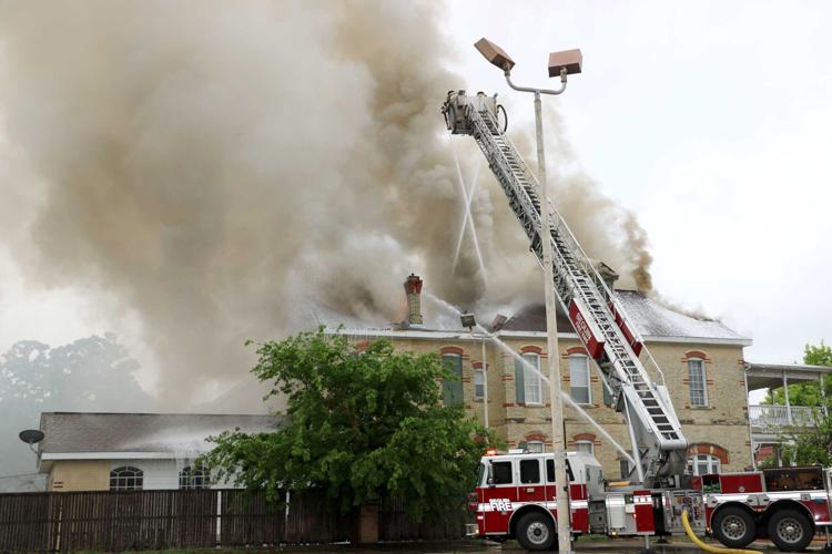Firefighters battle blaze at 123-year-old mansion | Alert ...