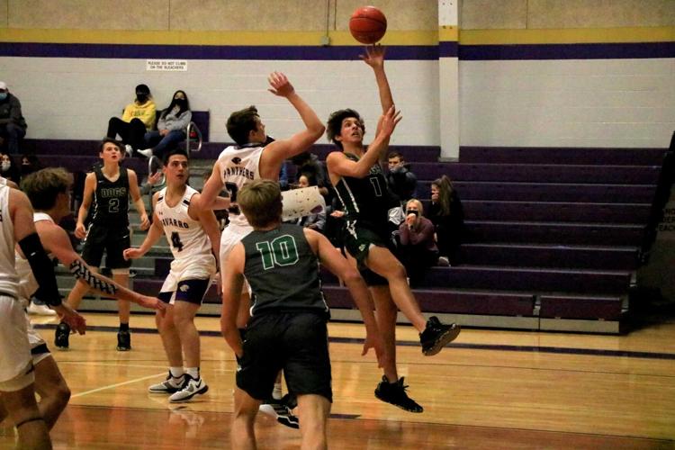 Marion outlasts Navarro in 58-34 inter-county game | Sports ...