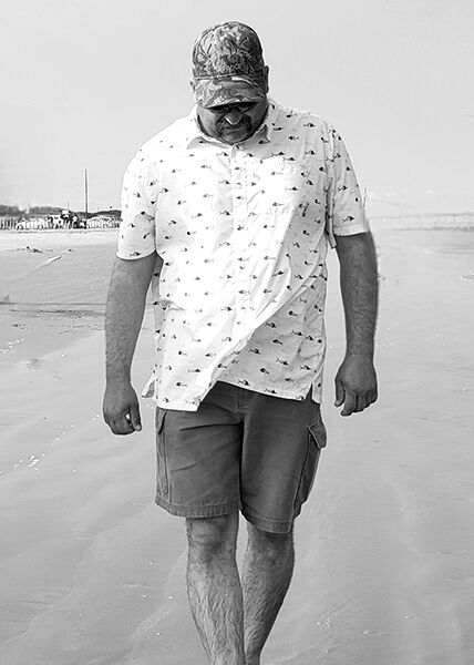 Aaron Jenke | Obituaries | seguingazette.com