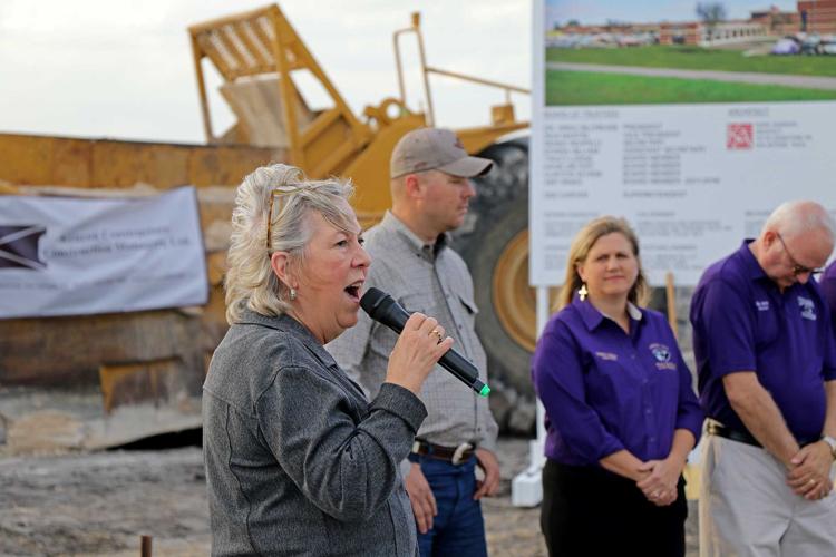 Navarro ISD breaks ground on new intermediate campus | News ...