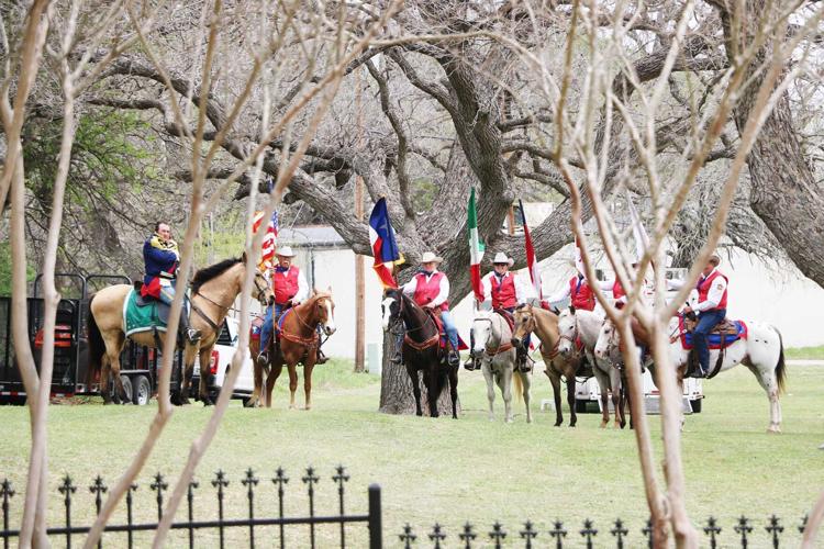 Juan Seguin burial site gets new signage, updates | News ...