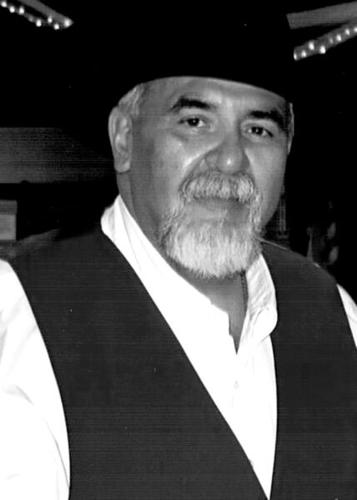 Albert Orona | Obituaries | seguingazette.com