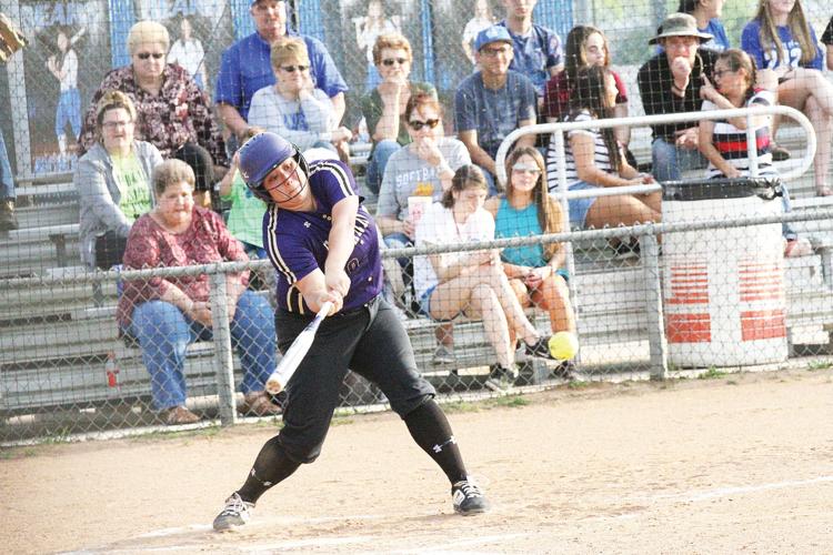 Title clinched: Navarro softball outlasts La Vernia 9-7, named district ...