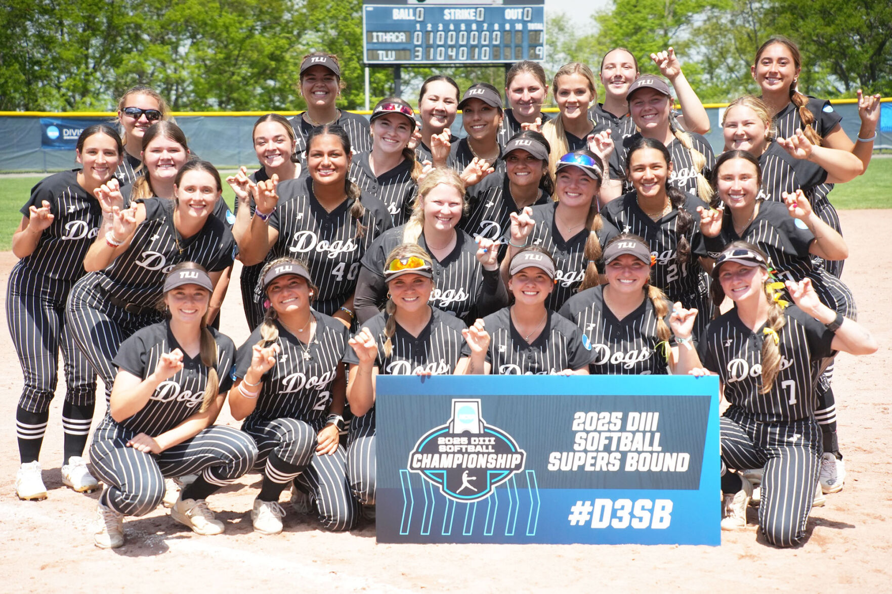 Bulldog softball smashes its way to supers | Sports | seguingazette.com