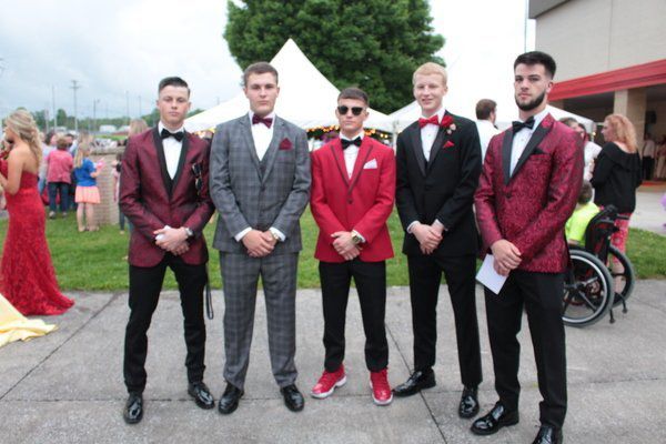 SLHS Prom: 'The Story of Tonight' | Local News | sentinel-echo.com