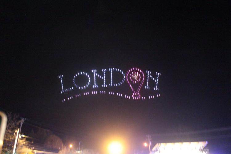 Lighting up the season | Community | sentinel-echo.com