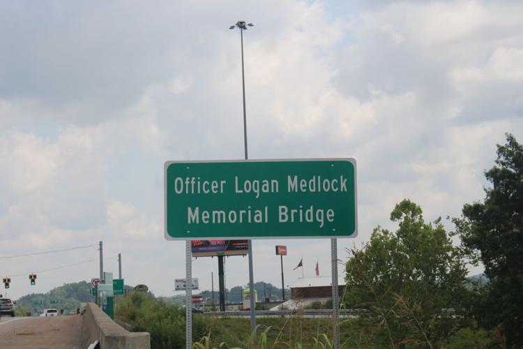 The Call of Honor - Bridges named after London officers | | sentinel ...