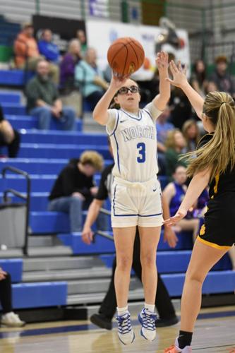 North Laurel wins 55th straight district game, downs Clay County ...