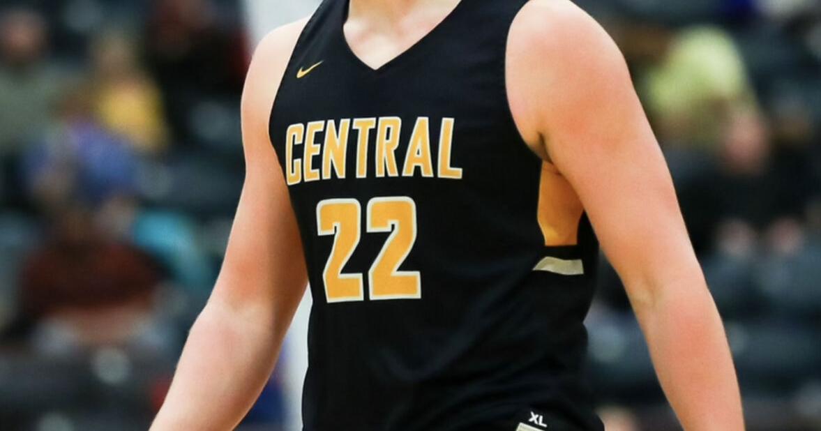 Gavin Chadwell is officially a Jaguar | Sports | sentinel-echo.com