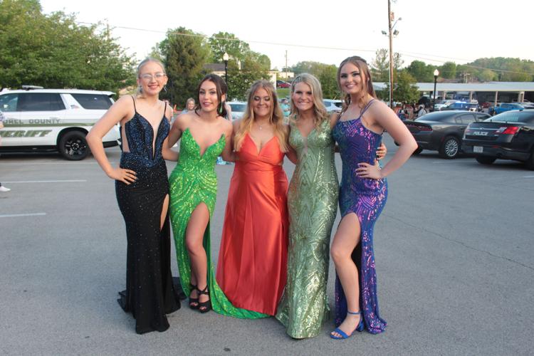 NLHS Prom brings fun, festivities | Community | sentinel-echo.com