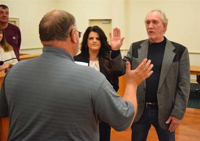 David Williams sworn in to replace late magistrate Roy Crawford’s seat ...