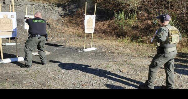 Laurel officers conduct 9mm pistol qualification training | Local News ...
