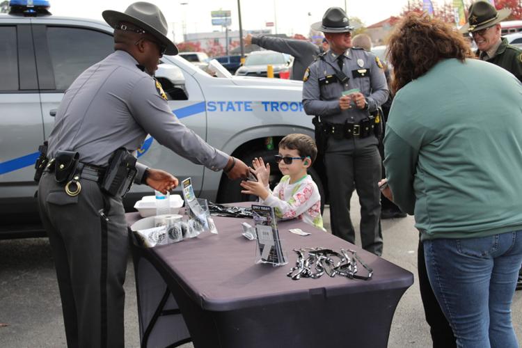 Hometown Heroes event held at Tractor Supply | Community | sentinel-echo.com