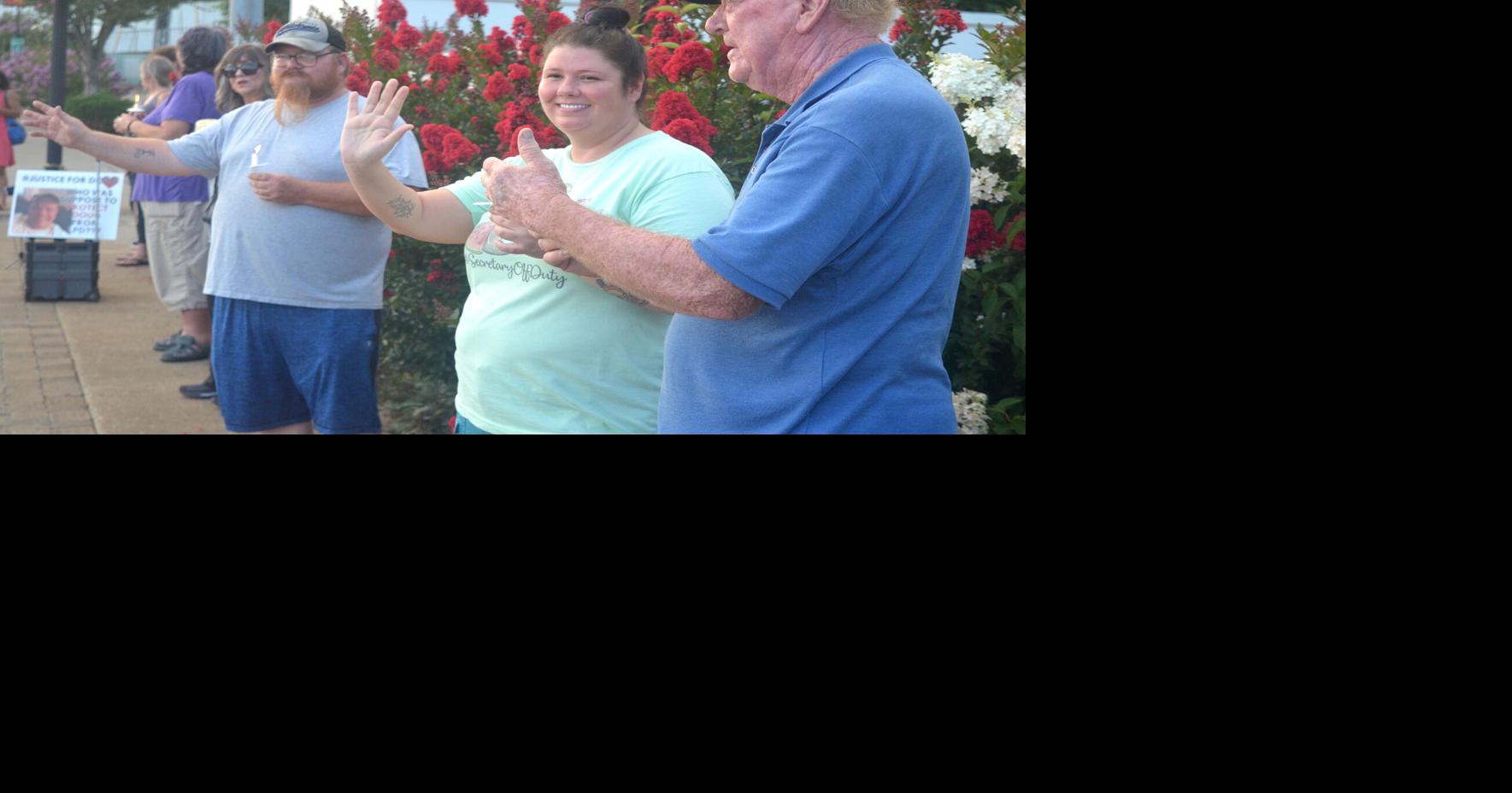 Vigil remembers victim in officer-involved shooting | Community | sentinel-echo.com