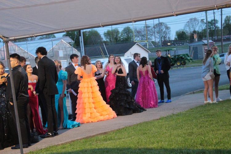 An Enchanted Evening | Community | sentinel-echo.com