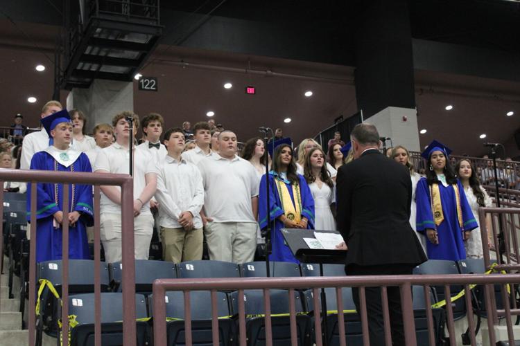 2026 NLHS class celebrates graduation | Community | sentinel-echo.com