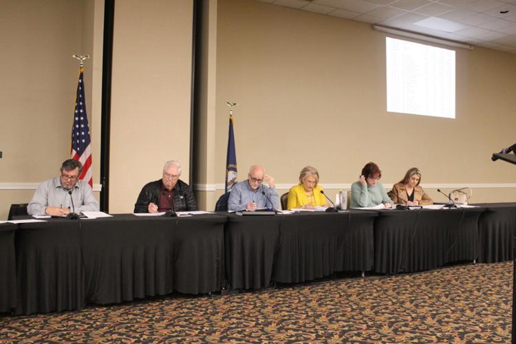 London council discusses Harless case, approves housing board ...