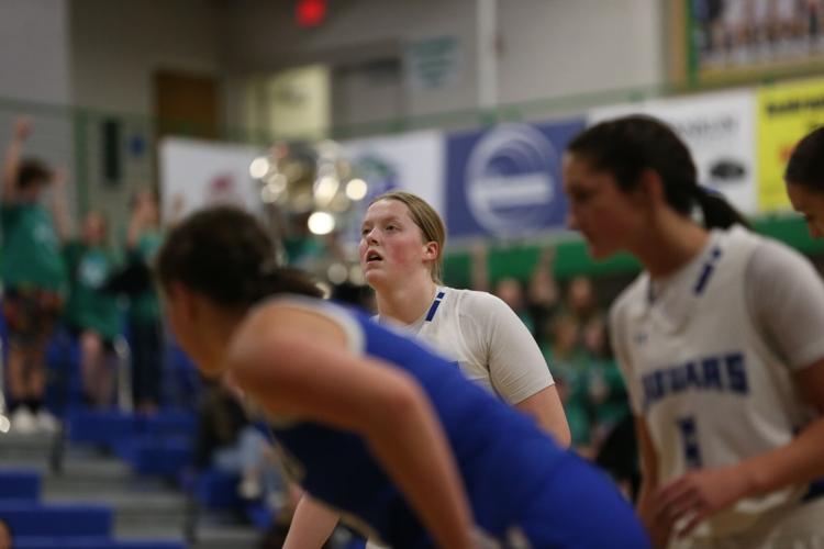 Chloe McKnight pours in 34 points during North Laurel’s 74-43 win over ...