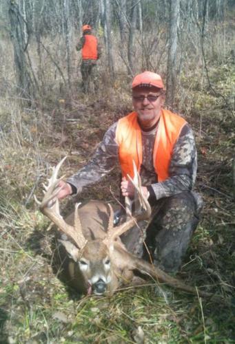 Finley bags largest B & C buck of 2012 | Local Sports | sentinel-echo.com